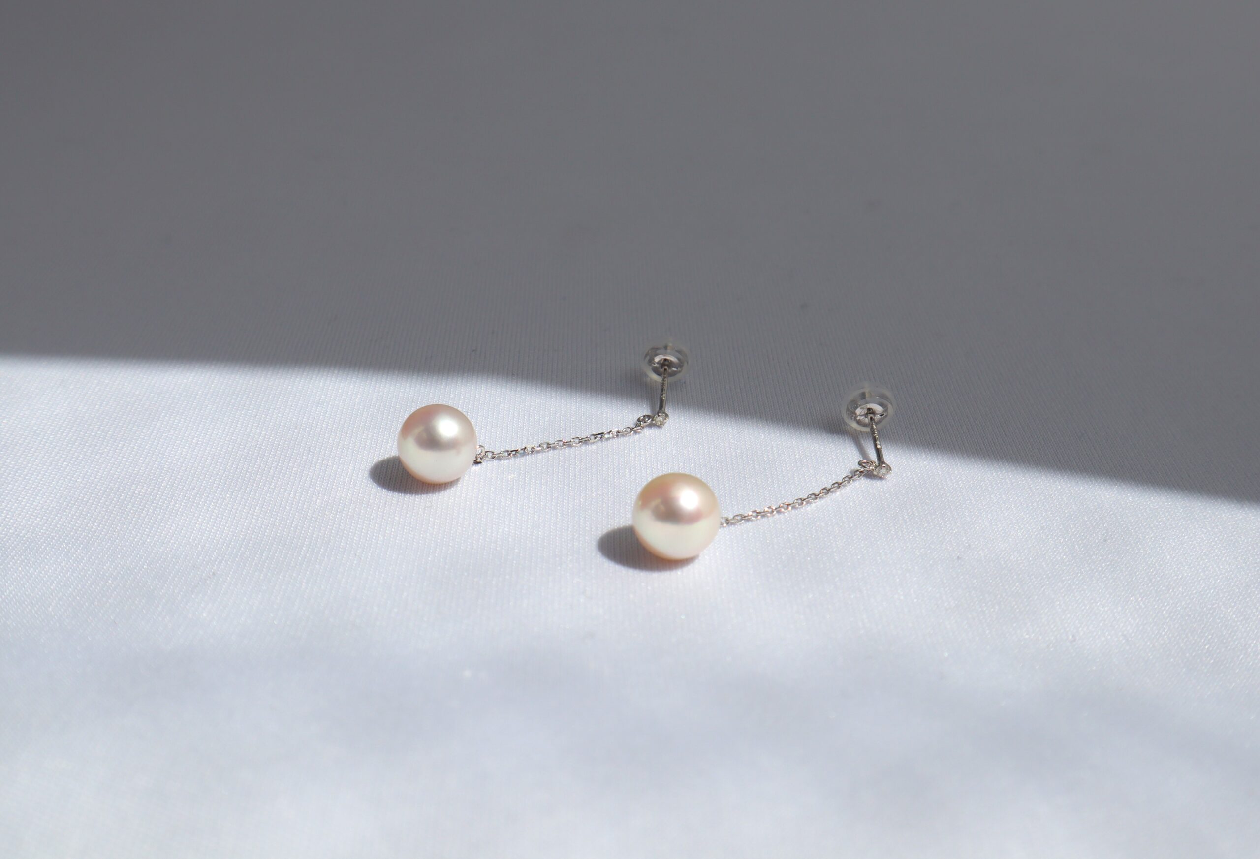 AKOYA PIERCE AP9 | B PEARL（ビーパール）公式サイト 「煌めきをそばに」